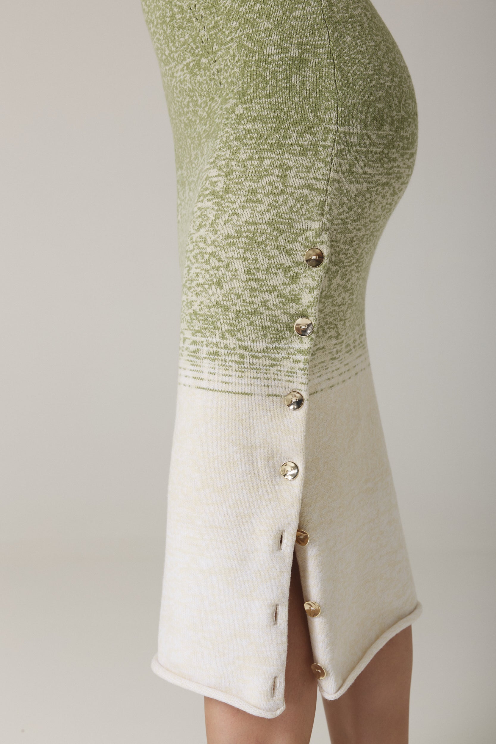 YEDDA OMBRÉ SWEATER DRESS IN OLIVE COMBO – Santicler