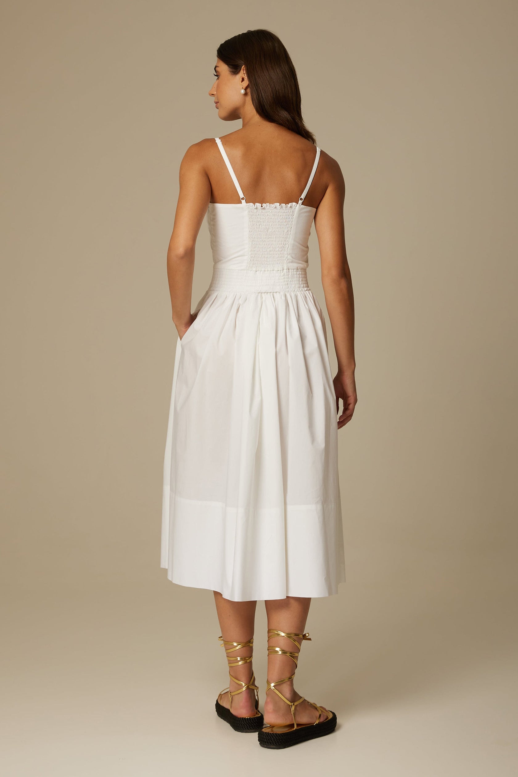 SANTICLER dresses are timeless pieces for a sustainable wordrobe ...